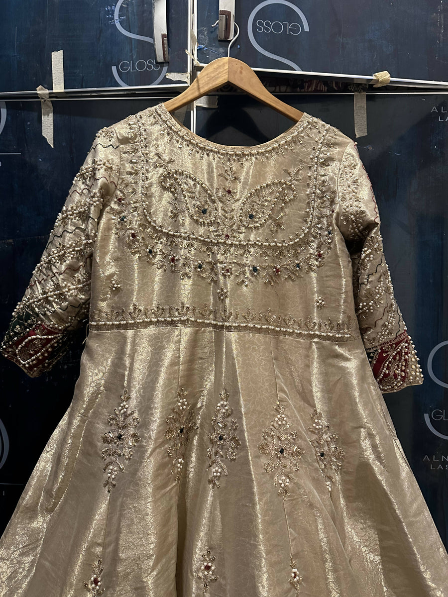 Heavy Maxi Suit | Women Froks & Maxis | Large | Worn Once – Bechlo.pk